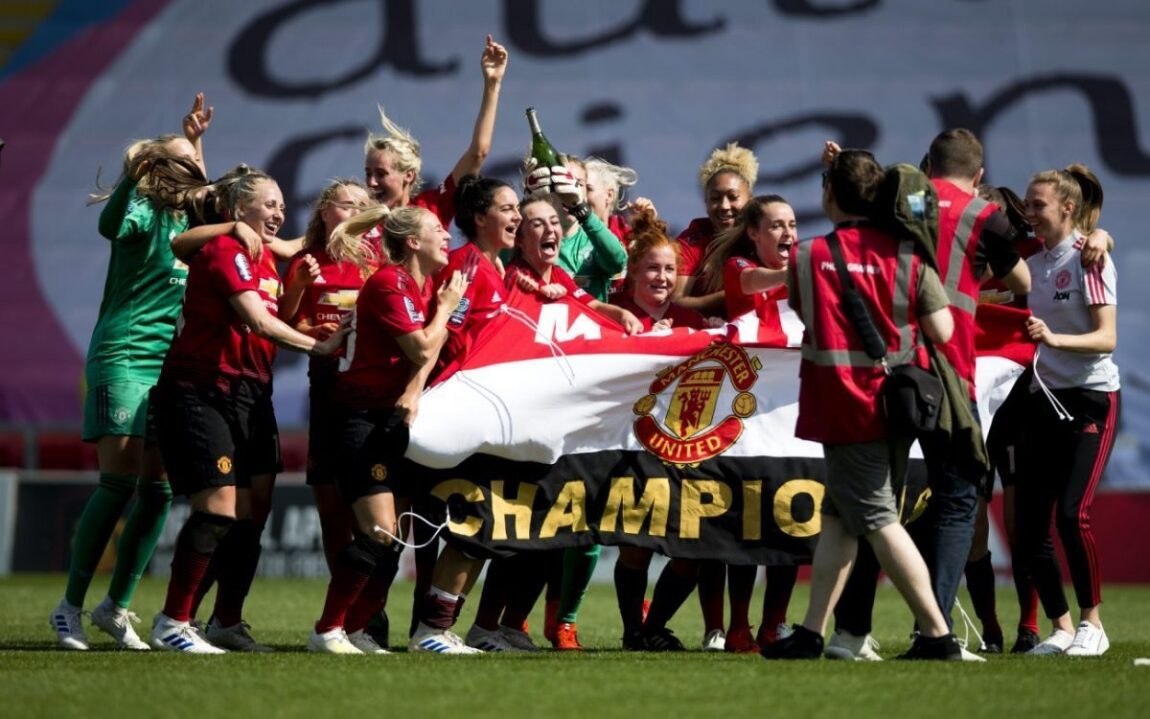 Traveller's Tales - On the road following Manchester United Women - WSL ...