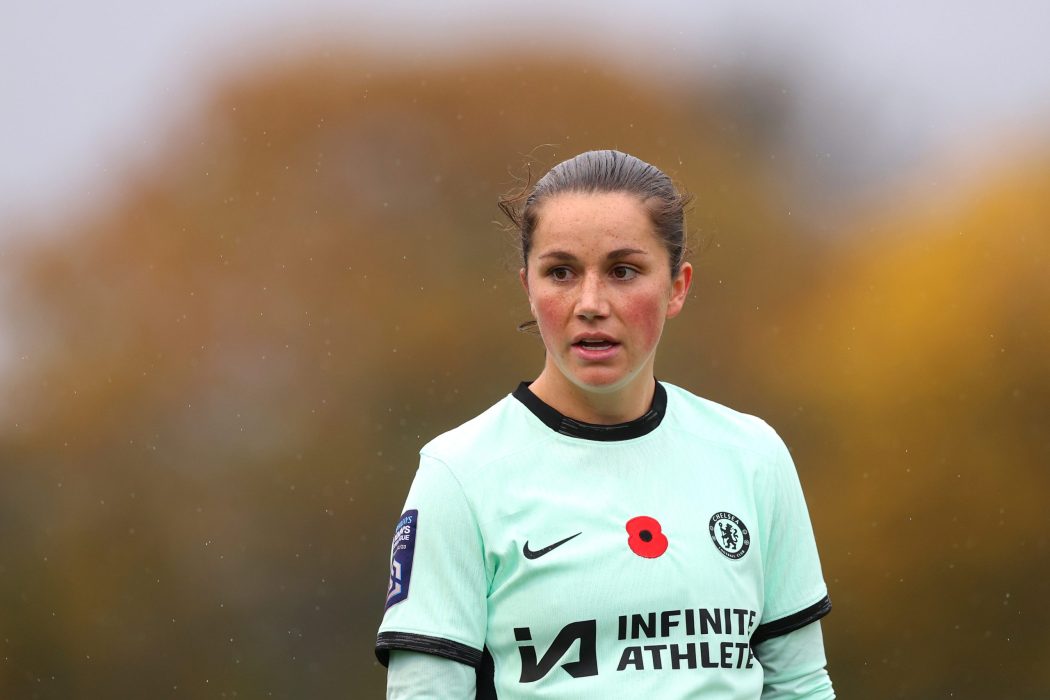 Chelsea midfielder Fleming joins Portland Thorns - WSL Full-Time