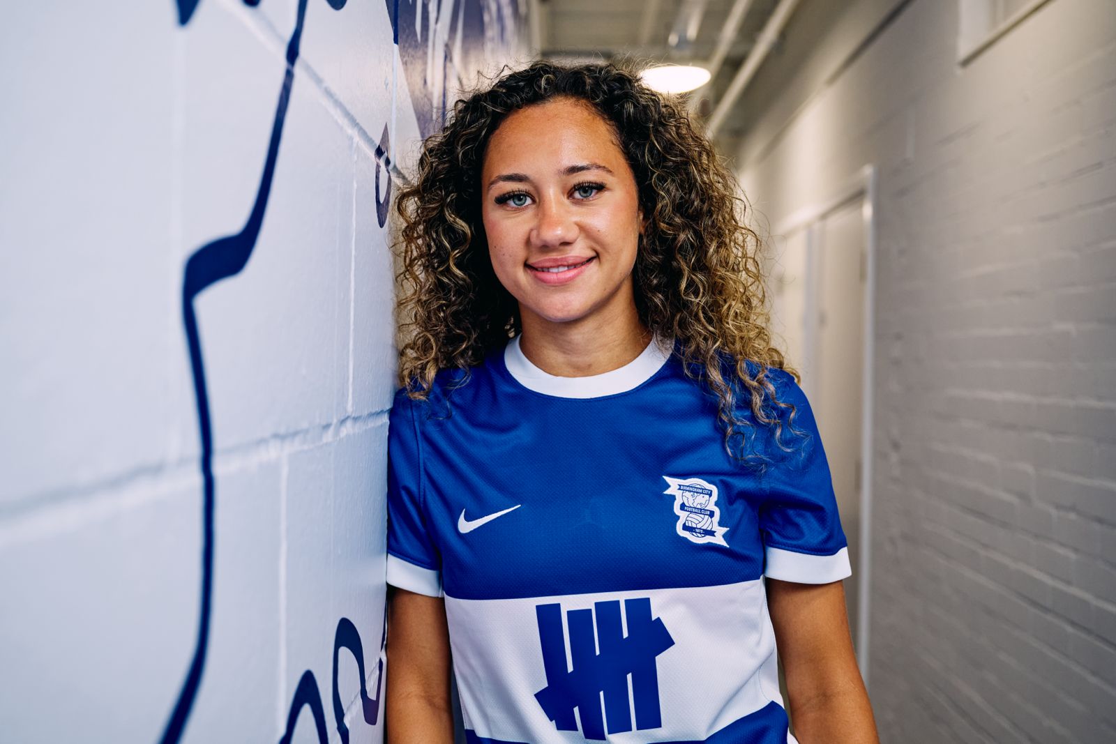 Birmingham City sign former Charlton Athletic forward McGowan - WSL ...