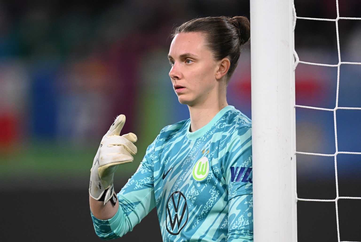 Arsenal sign German keeper Borbe - WSL Full-Time