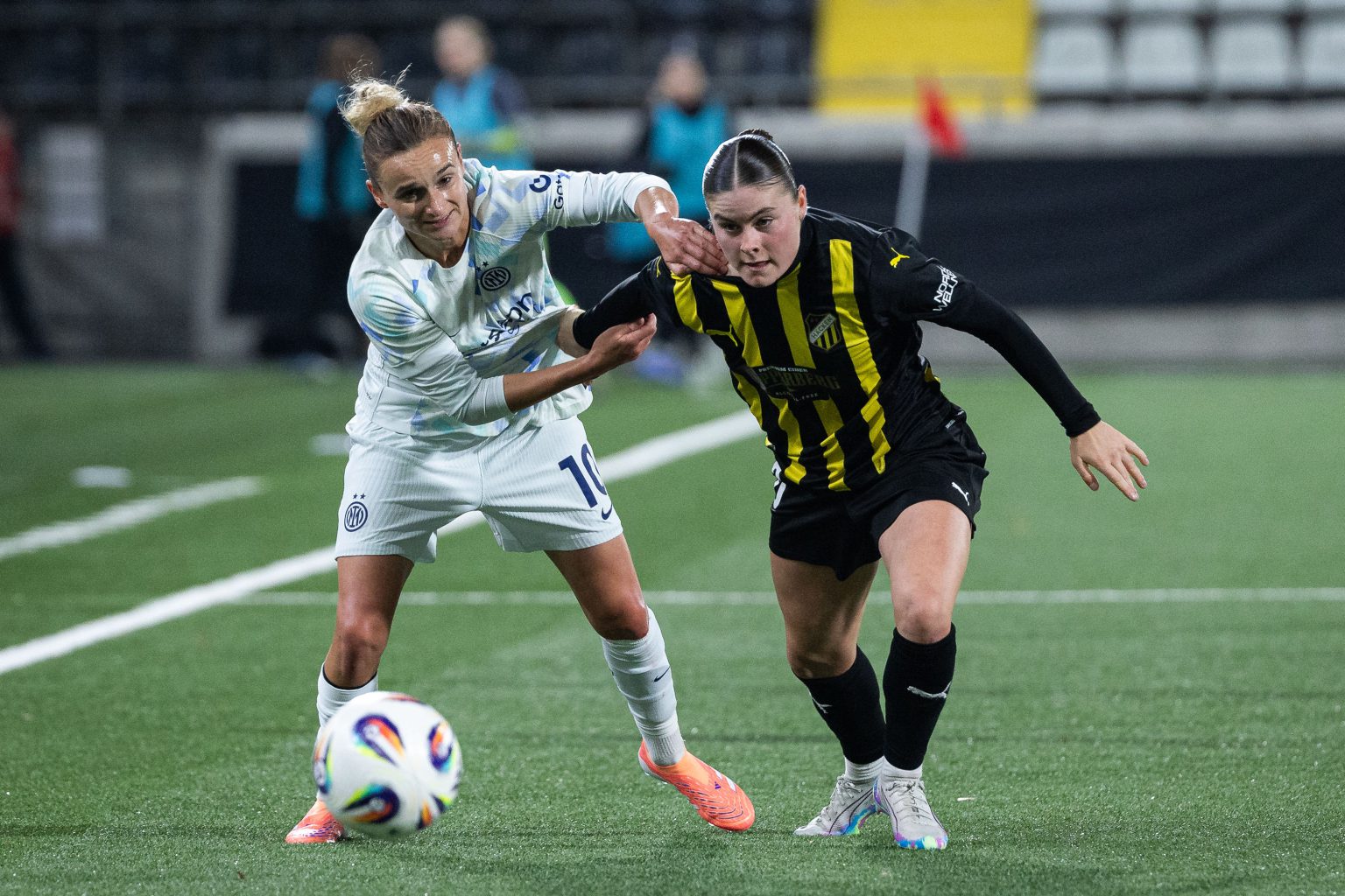 Tottenham Hotspur sign Swedish international defender Wijk - WSL Full-Time