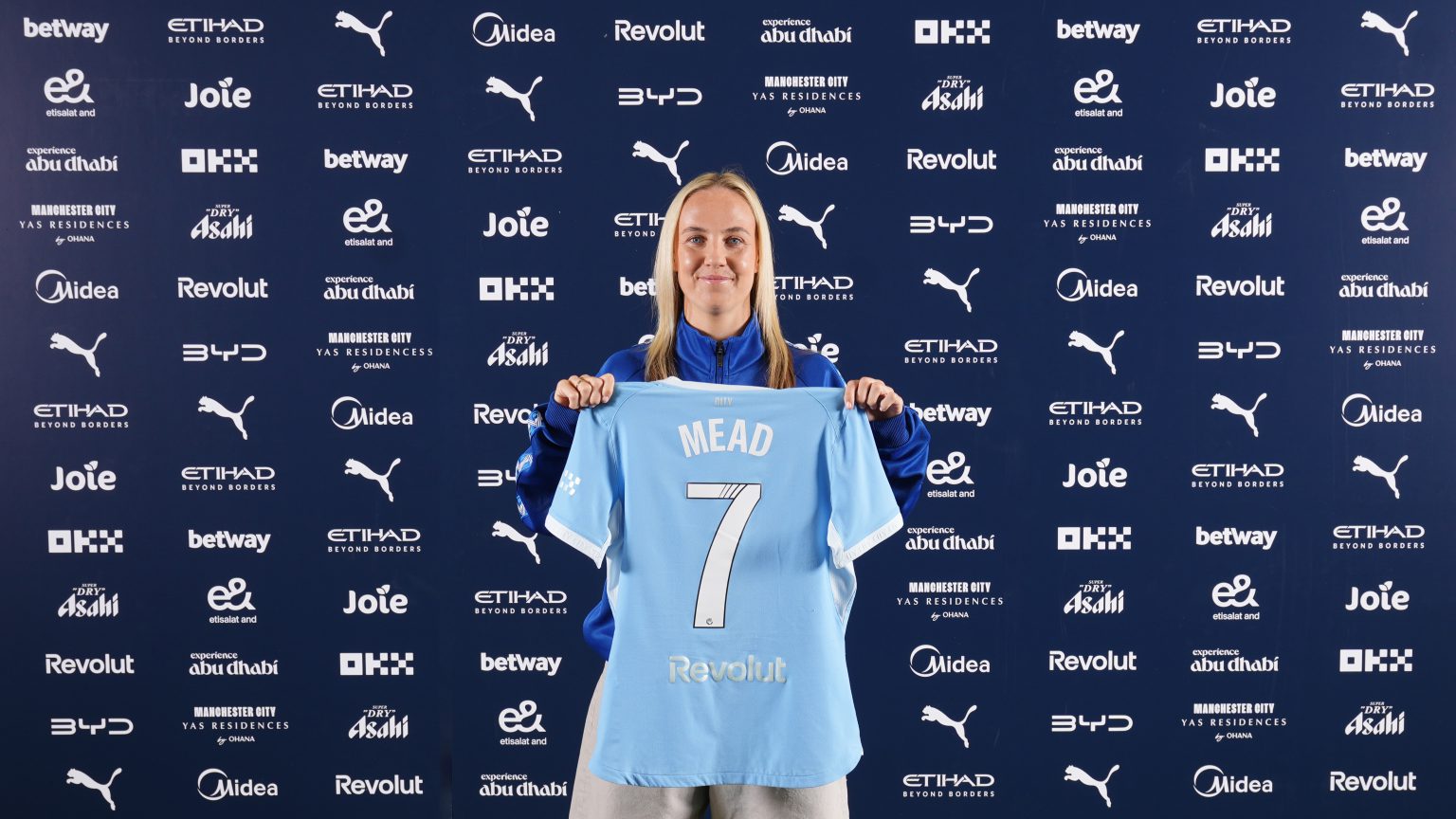 Manchester City sign Arsenal forward Mead - WSL Full-Time